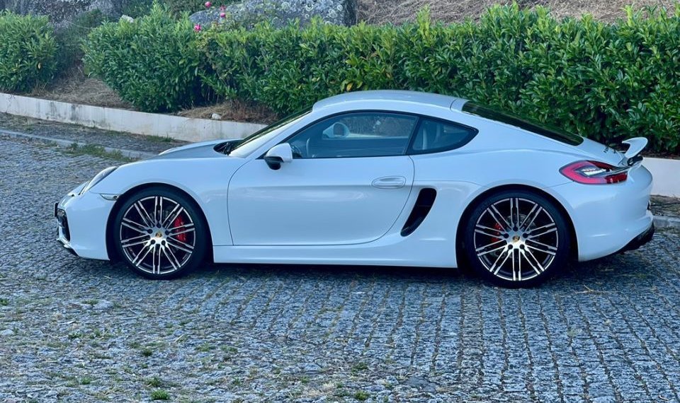 Porsche 718 GTS - MTS Auto Import - Courtier automobile