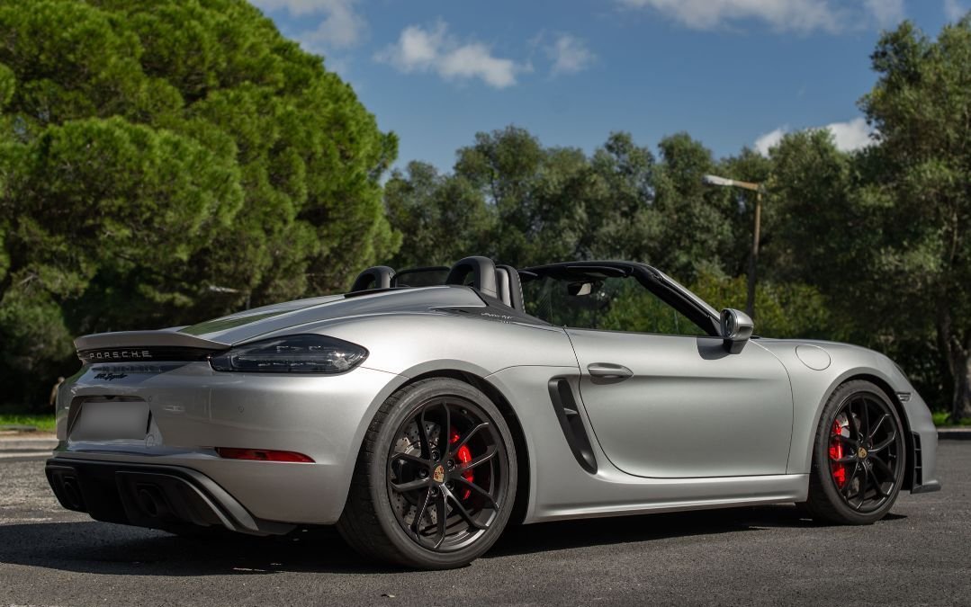 Porsche 718 Spyder - MTS Auto Import - Courtier automobile