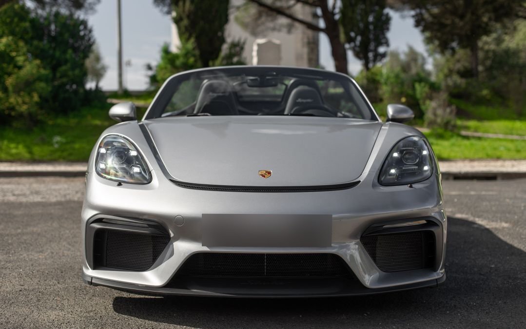 Porsche 718 Spyder - MTS Auto Import - Courtier automobile