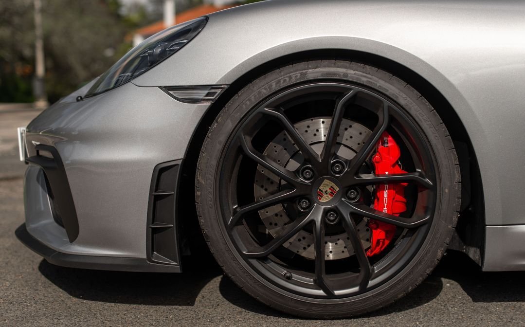 Porsche 718 Spyder - MTS Auto Import - Courtier automobile