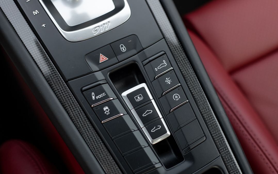 Porsche 911 Turbo S occasion - MTS Auto Import - Courtier automobile