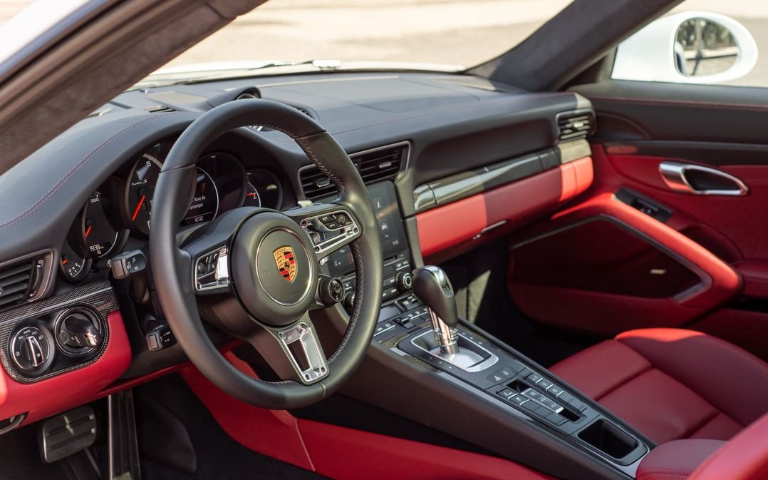 Porsche 911 Turbo S occasion - MTS Auto Import - Courtier automobile