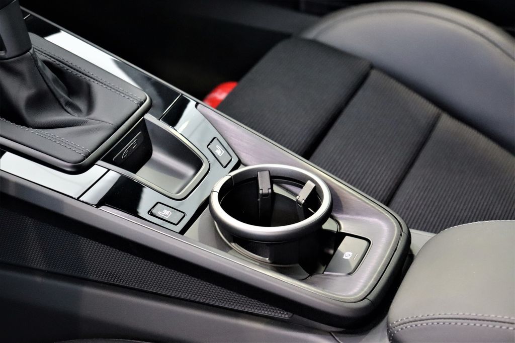 Porsche GT3 Touring - MTS Auto Import - Courtier automobile