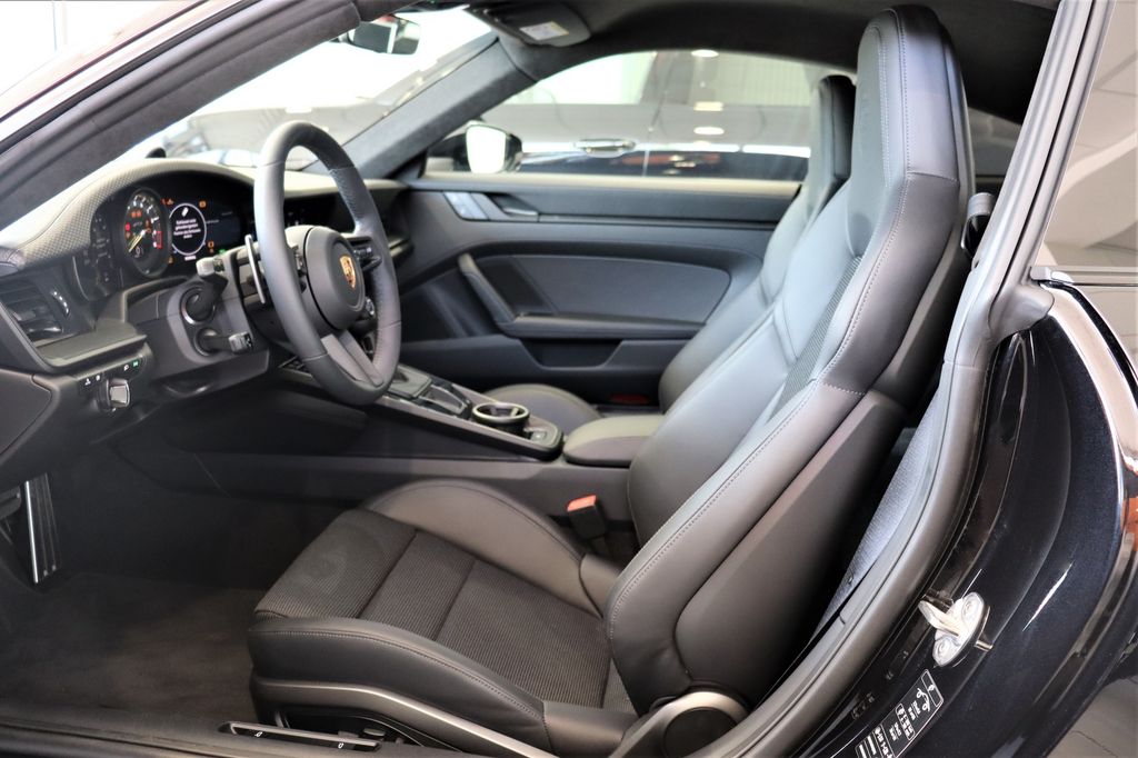 Porsche GT3 Touring - MTS Auto Import - Courtier automobile